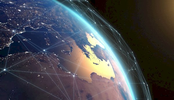 Airbus-built CSO-2 French military Earth observation satellite launched